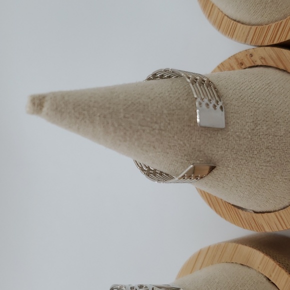 Jewelry | Beautiful Delicate Silver Cut Out Ring Set | Poshmark